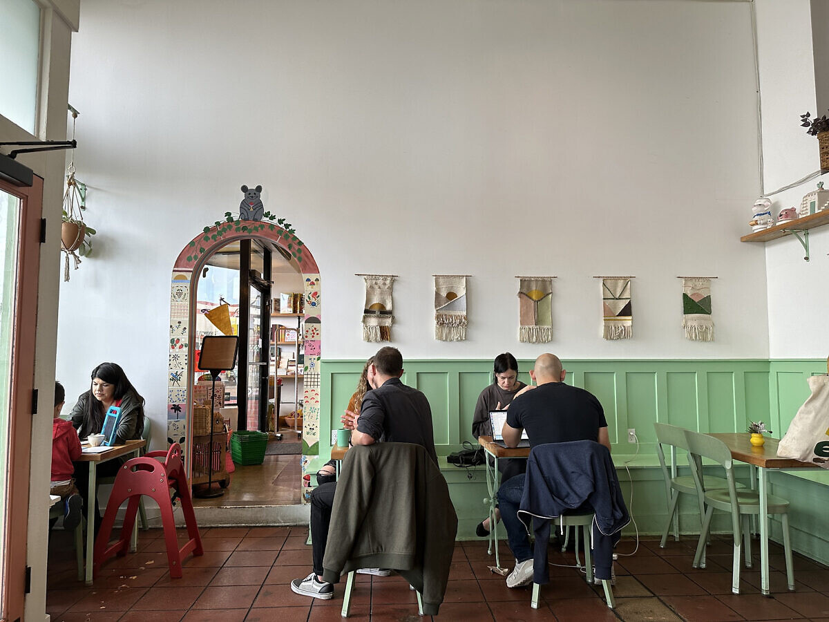 Eclectic Kim Review: Kitchen Mouse Cafe