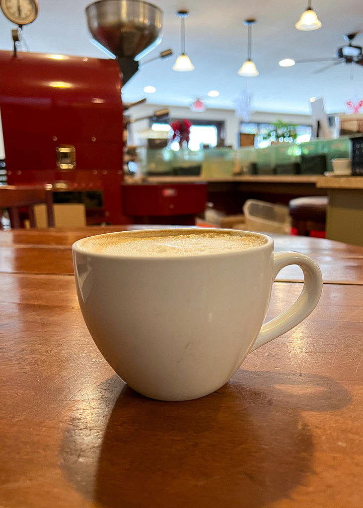 Eclectic Kim Review: Lakeside Coffee Roasters