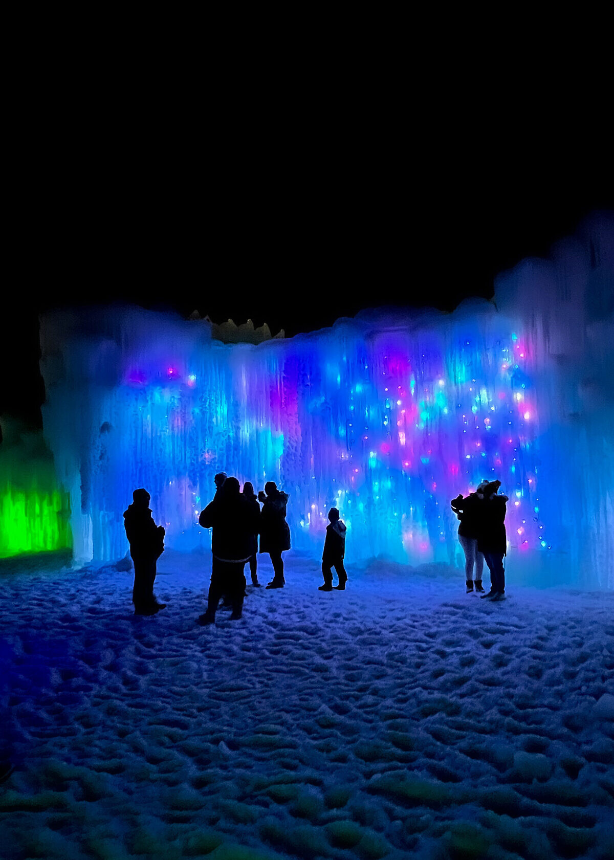 Eclectic Kim Review: Ice Castles New York