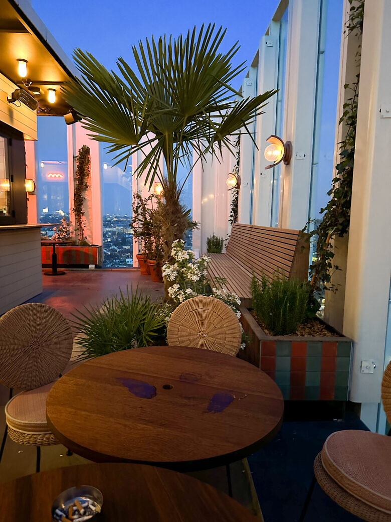 Eclectic Kim Review: Tope Restaurant